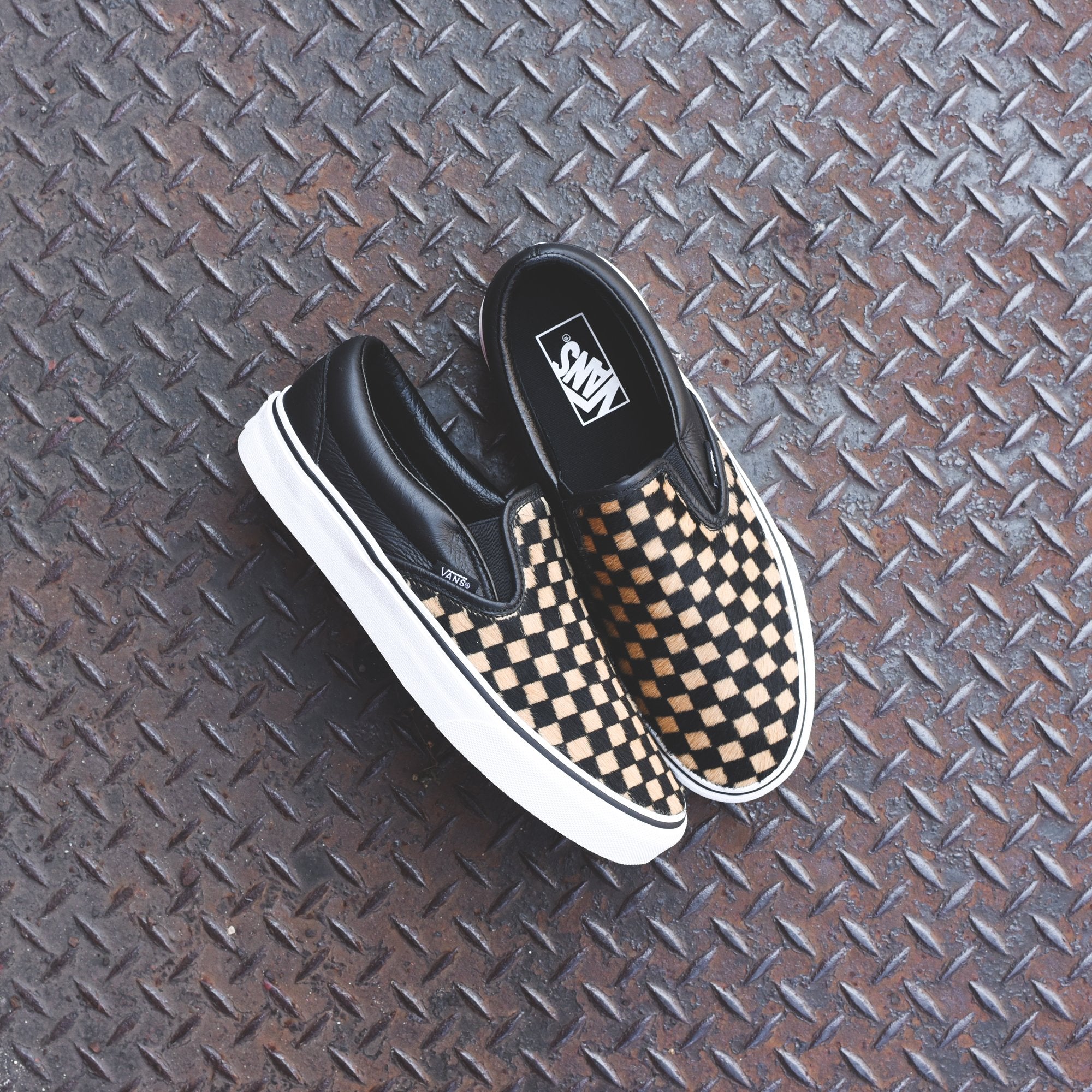 Vans WMNS Slip-On - Checkerboard / Black / White – Kith Europe
