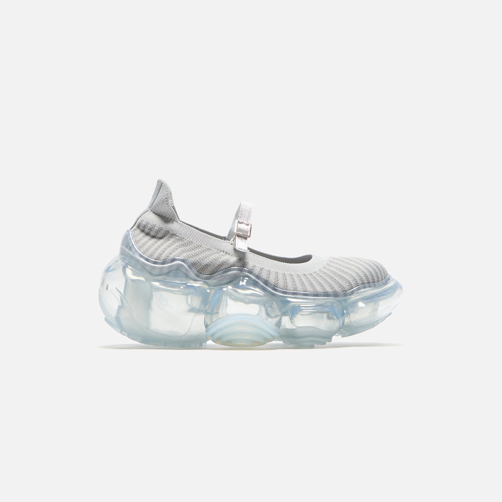 Grounds Moopie Knit Pumps - Gray / Ice Gray – Kith Europe