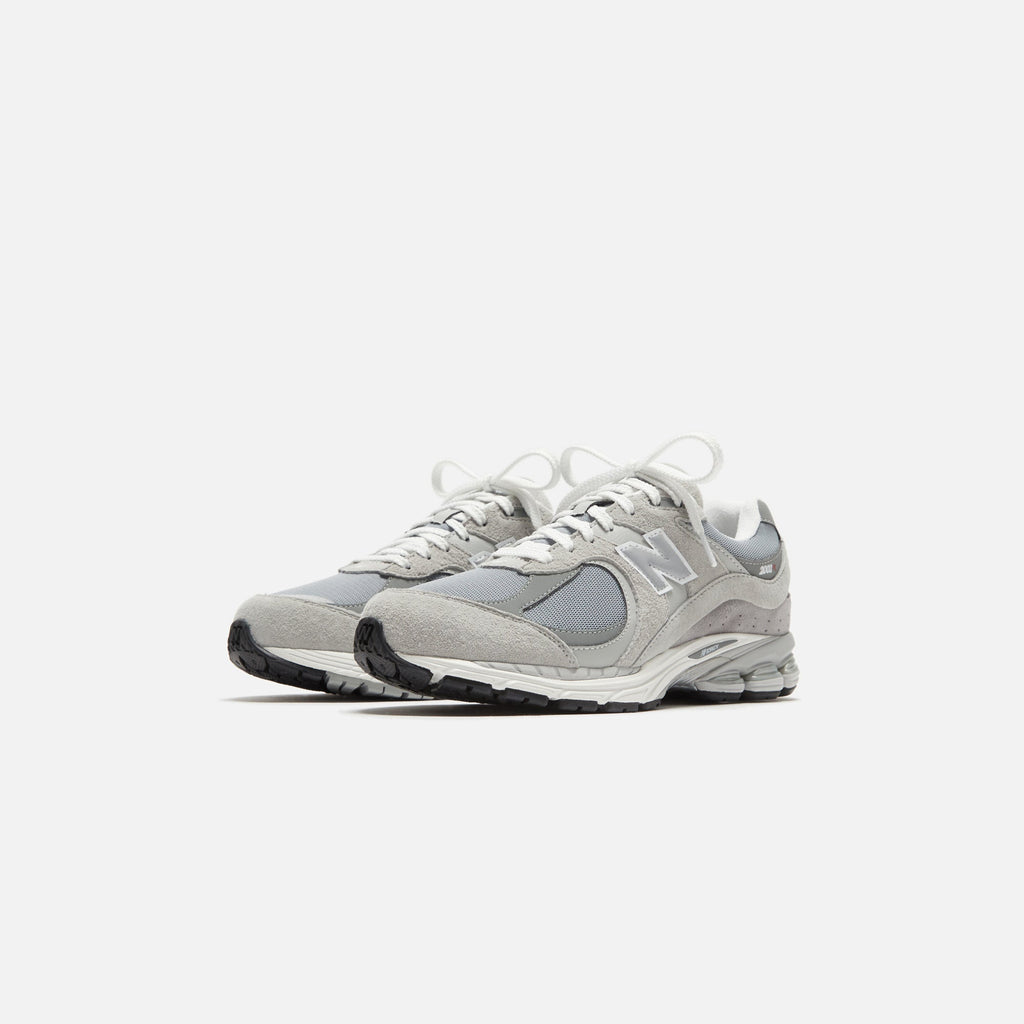 New Balance 2002Rx - Concrete – Kith Europe