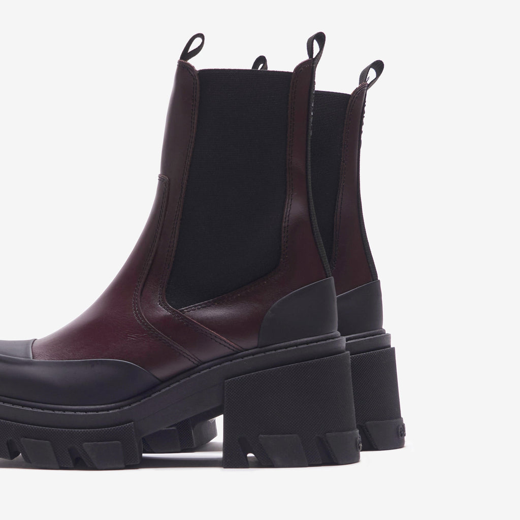 Ganni Cleated Heeled Mid Chelsea Boot - Burgundy – Kith Europe