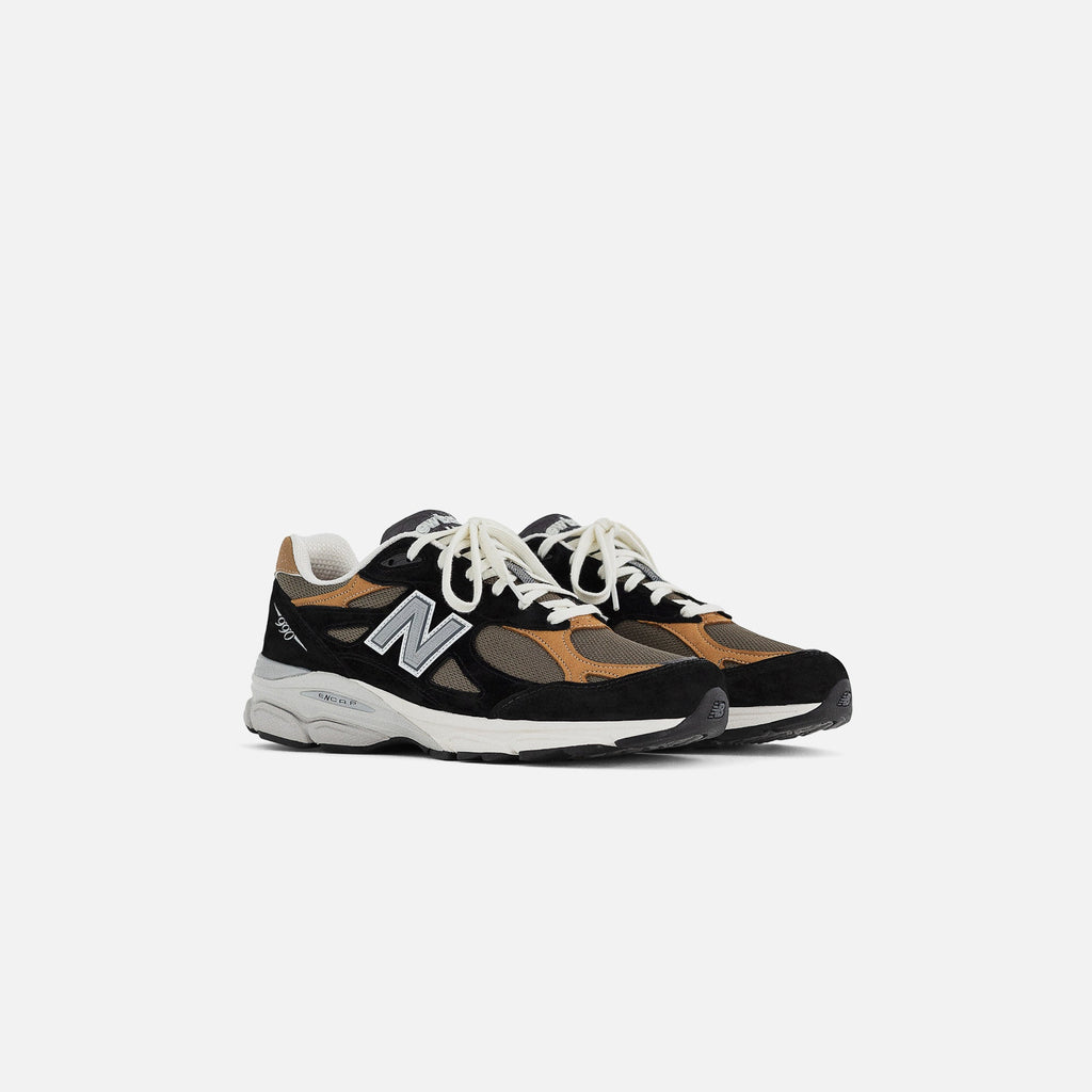 New Balance Made in US 990 V3 - Black / Tan – Kith Europe